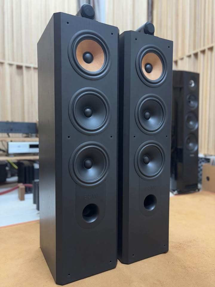 B&W UK w/ Tweeter on Top | Yellow Kevlar Midrange | 4 Driver 3 way 803 ...