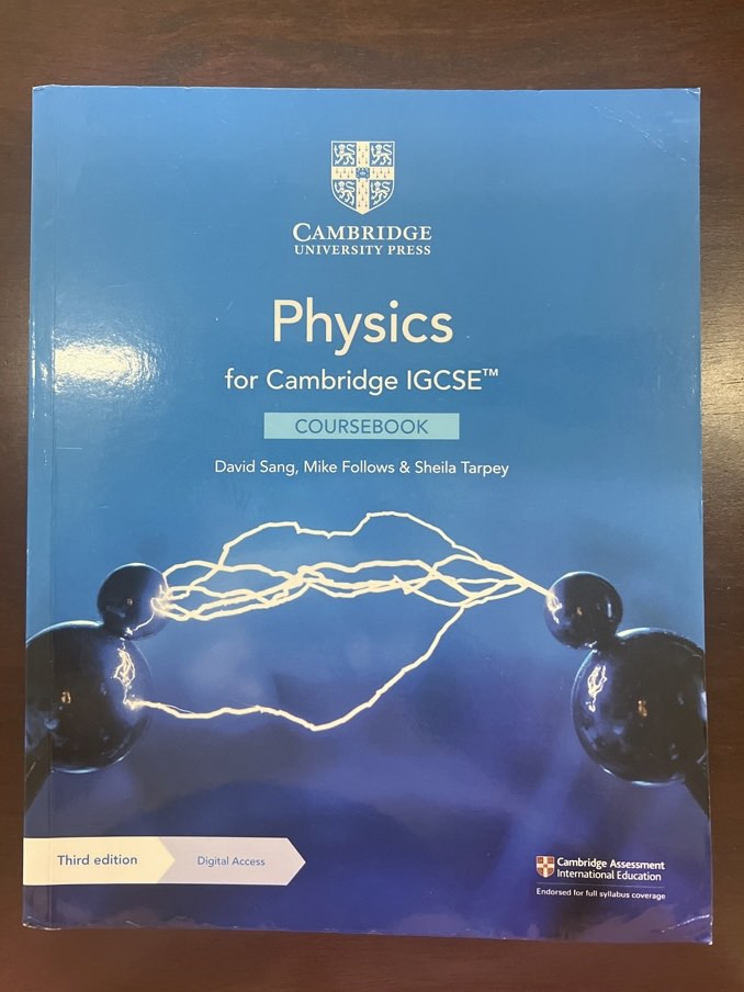 Cambridge IGCSE Physics Coursebook (3rd Edition), Hobbies & Toys, Books ...