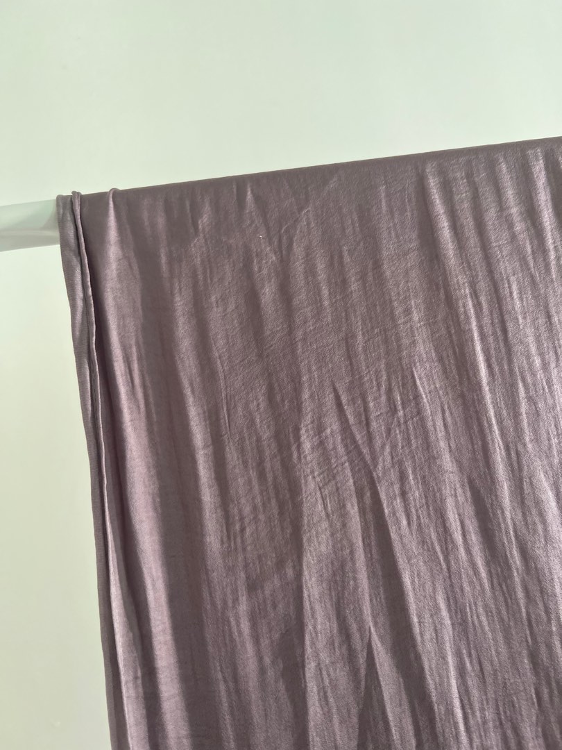 Crumple Shawl, Women's Fashion, Muslimah Fashion, Hijabs on Carousell