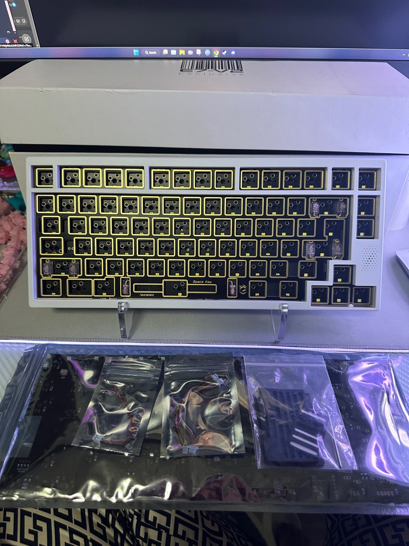 Exclusive E7-V2 Electrophoresis E-White, Computers & Tech, Parts ...