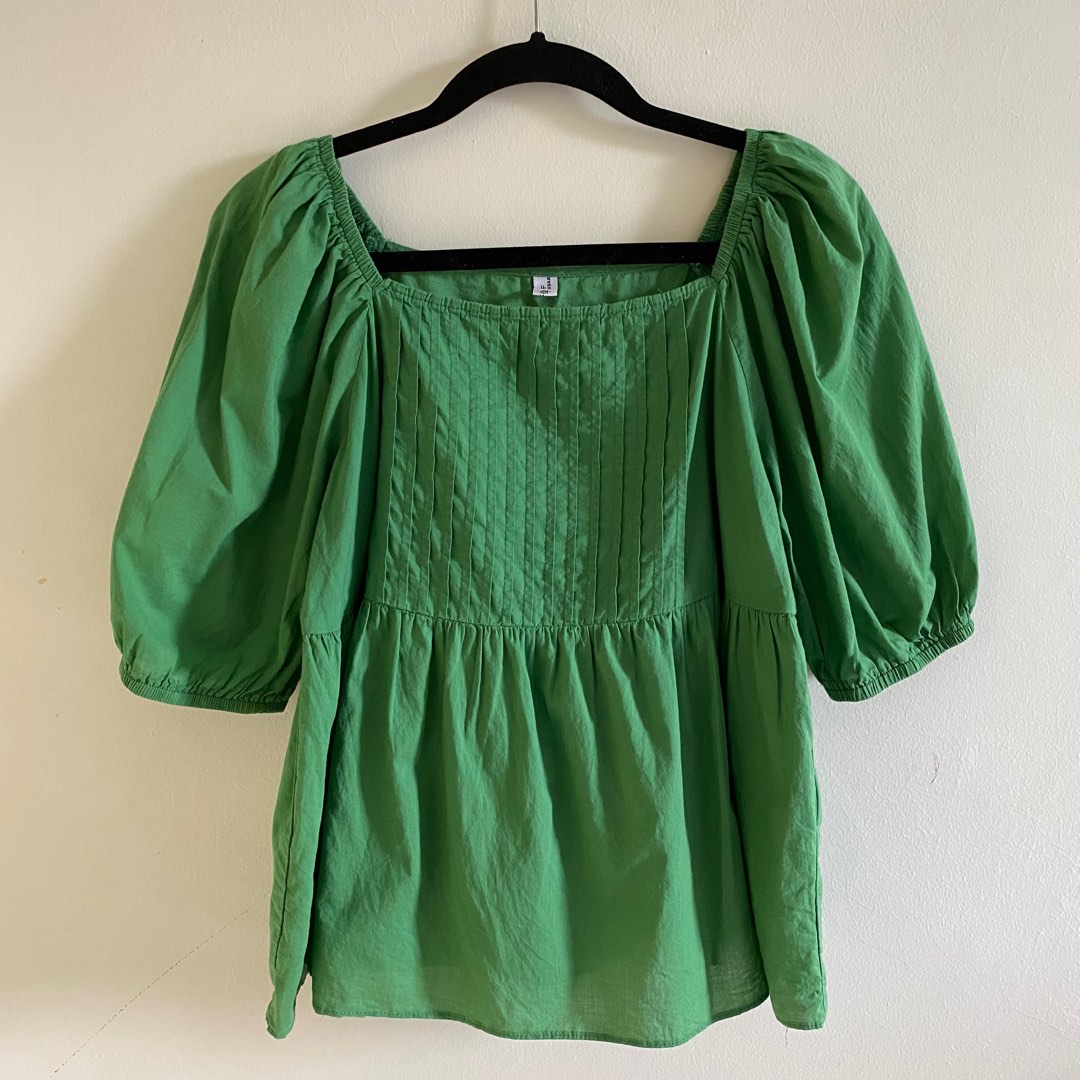 Green Puff Sleeve top, Women's Fashion, Tops, Others Tops on Carousell