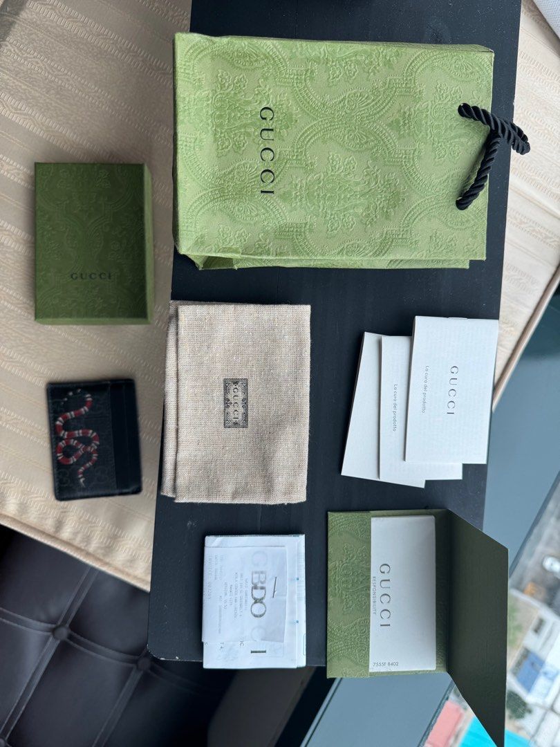 Gucci Card Holder / Wallet Snake with Receipt and Cards, Luxury, Bags ...