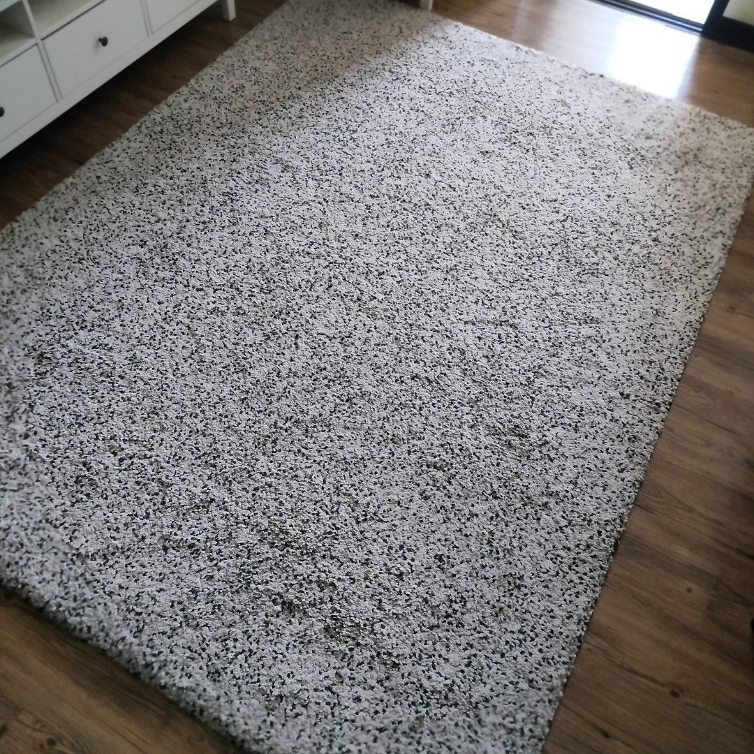 IKEA Vindum large rug, Furniture & Home Living, Home Decor, Carpets ...