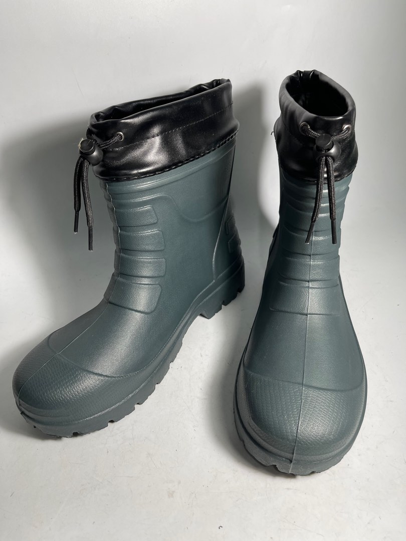 Lightweight Rubber Boots |BG, Men's Fashion, Footwear, Boots on Carousell