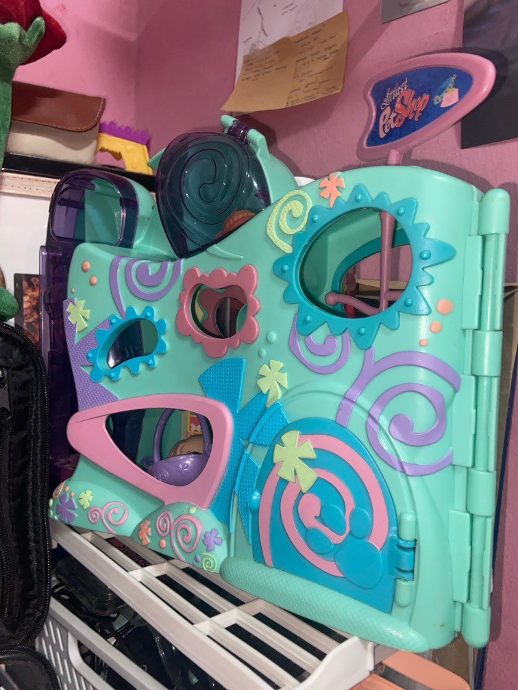 LPS LITTLEST PET SHOP HOUSE SET, Hobbies & Toys, Toys & Games on Carousell