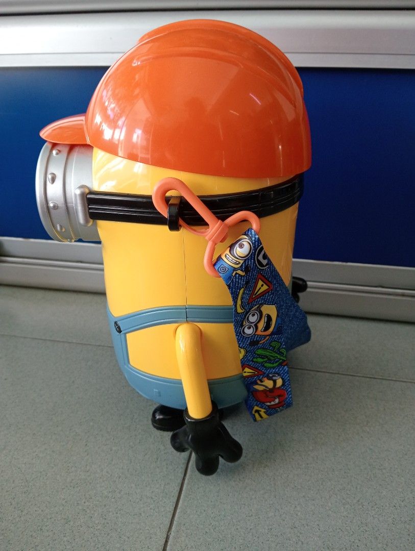 Minion Popcorn Bucket Construction Hat version Assorted Buckets Figure ...
