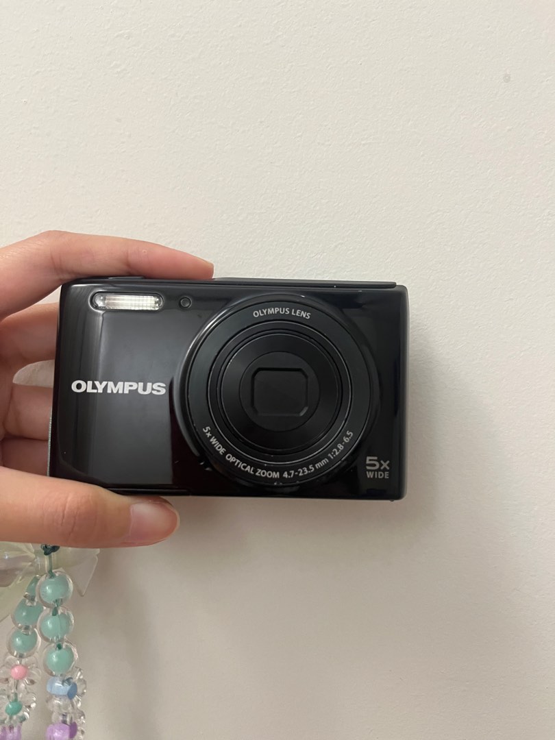 Olympus VG-180 Digital Camera, Photography, Cameras on Carousell