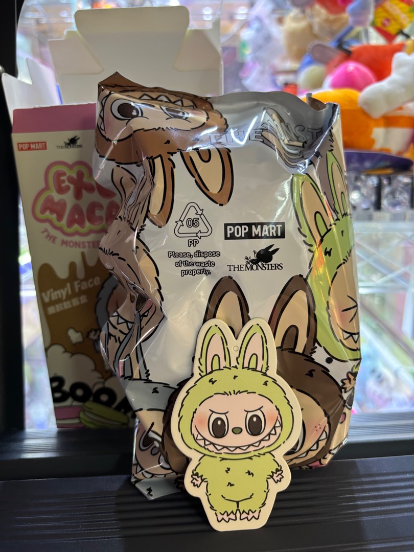 Popmart Labubu V1 Macarons - Green Apple, Hobbies & Toys, Toys & Games ...