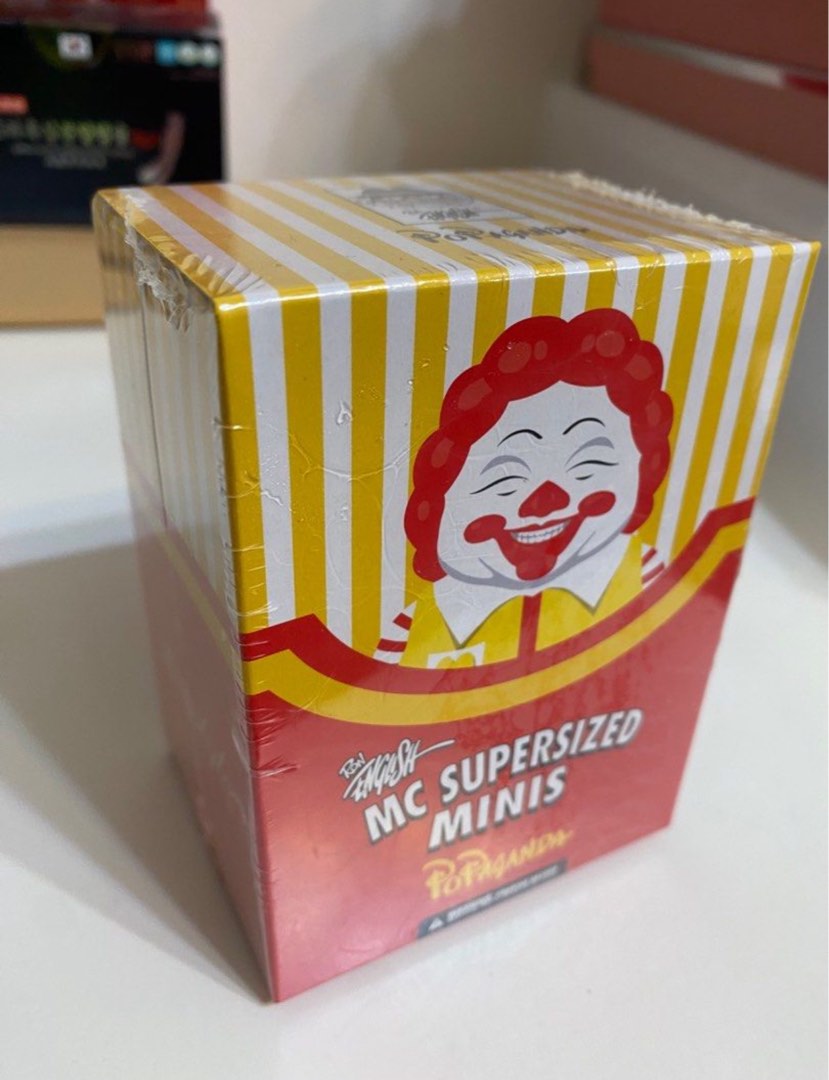 Propaganda MC Supersized Minis series 2, 興趣及遊戲, 玩具 & 遊戲類 - Carousell