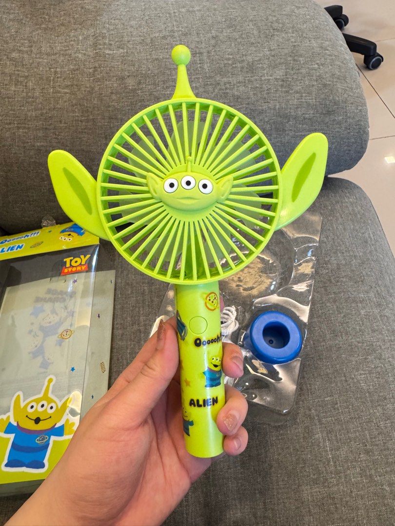 Toy Story Alien handy fan (full set), Hobbies & Toys, Toys & Games on ...