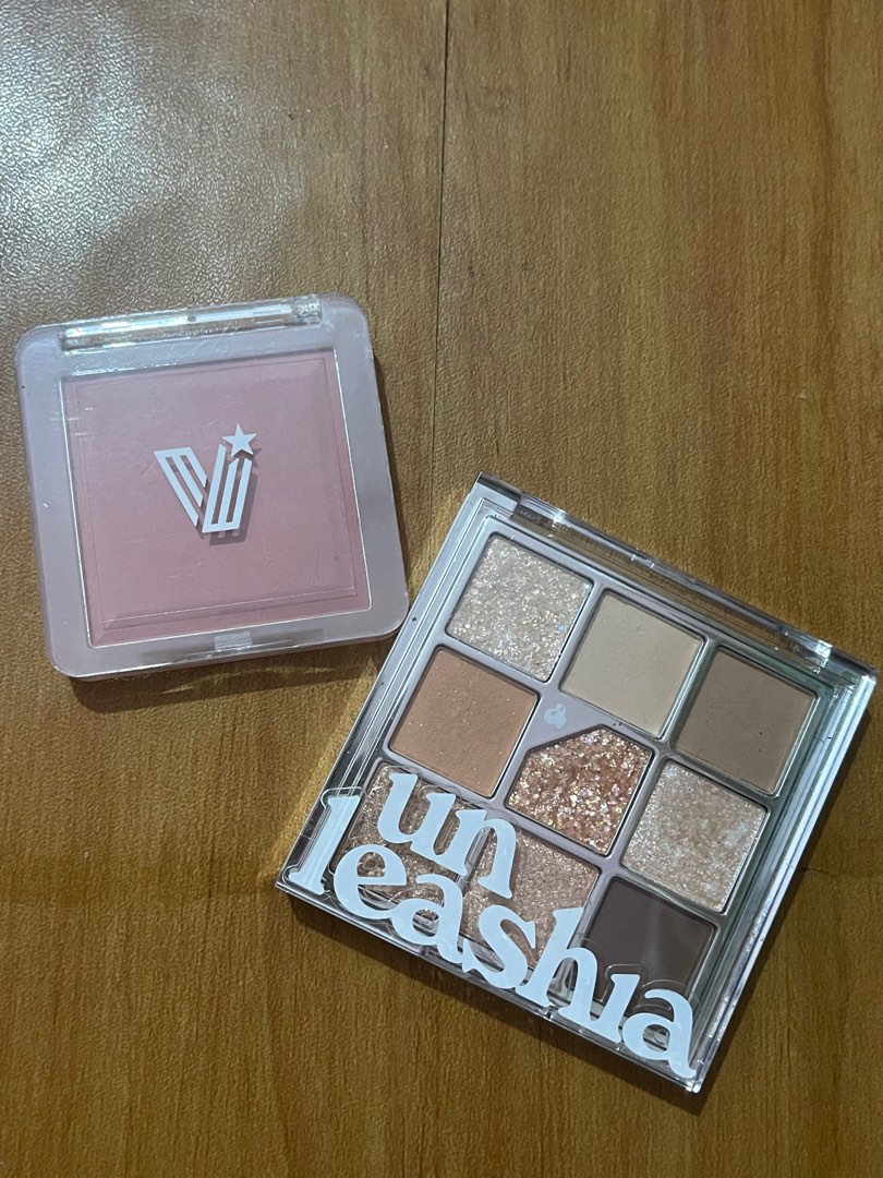 Unleashia eyeshadow and vice cosmetics set, Beauty & Personal Care ...