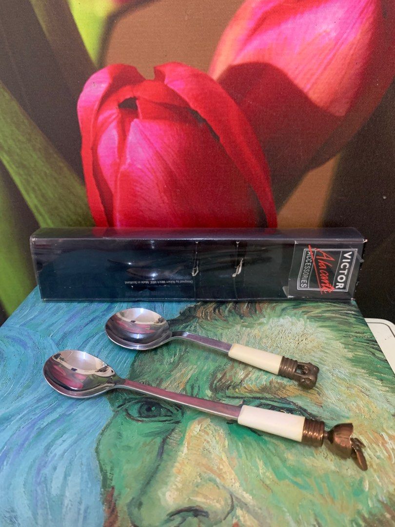 Vintage Robert Welch Honey Spoon With Bee & Cow Finial | Victor A La ...