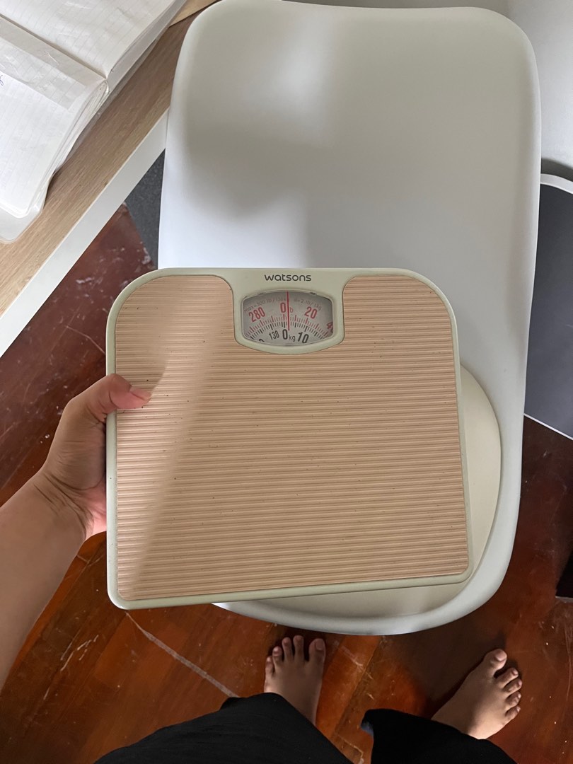 Watson weighing scale, Health & Nutrition, Health Monitors & Weighing ...