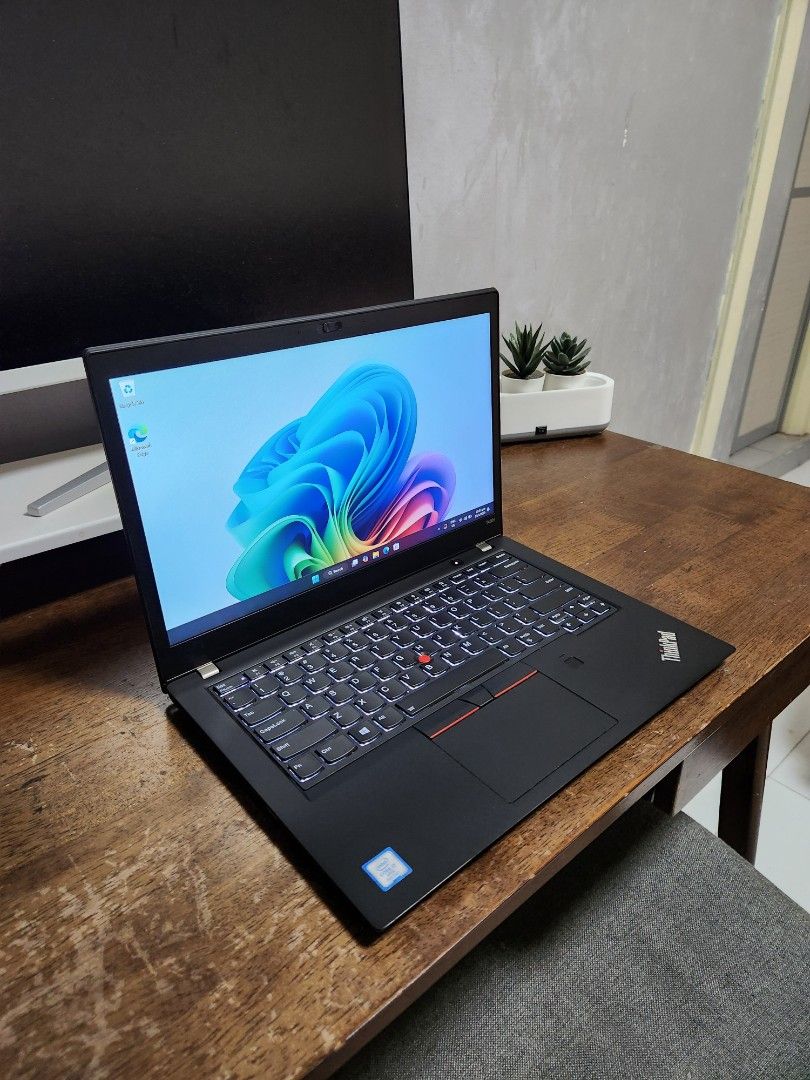 14" i7 THINKPAD 16GB/256GB/1.3kg/ GEN8 LENOVO ULTRA LIGHT T490S WINDOWS ...