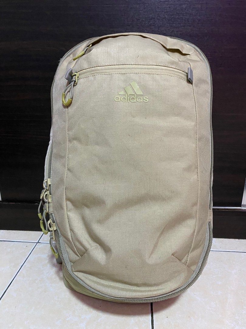 Adidas Fs9050 Backpack 30L, Men's Fashion, Bags, Backpacks on Carousell