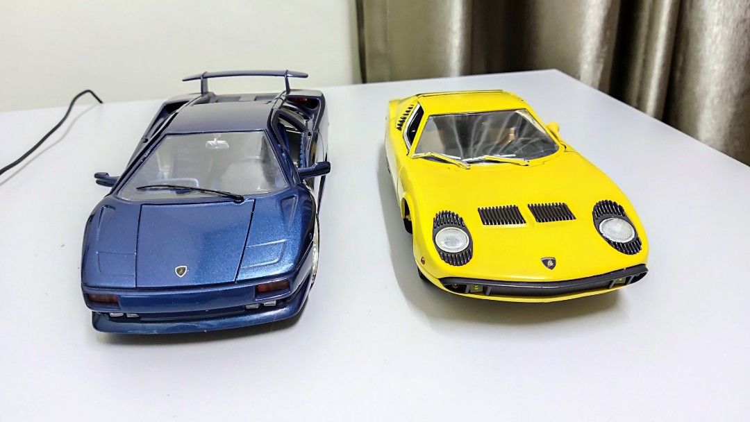 Anson Model 1/18 Lamborghini Miura and Bburago Italy Countach, Hobbies ...