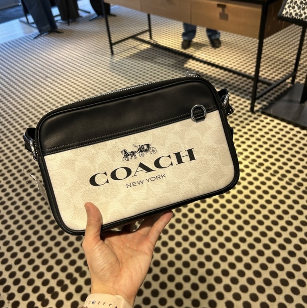 Coach CP062 Graham Double Zip Crossbody Bag in Chalk Signature Coated ...