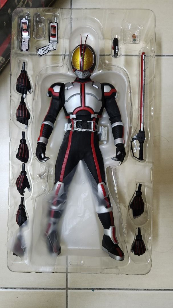 Defective Medicom RAH Kamen Rider Faiz, Black. Hot Toys Jill Valentine, Hobbies & Toys, Toys ...
