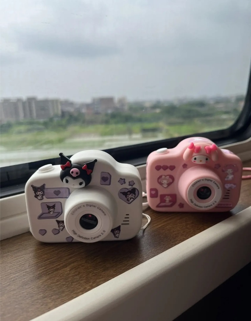 japan digital camera kuromi, Photography, Cameras on Carousell