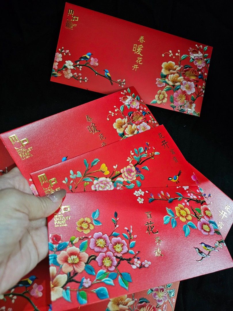 Mitsui Outlet park klia sepang red packet/angpow/ang pow/hong bao ...