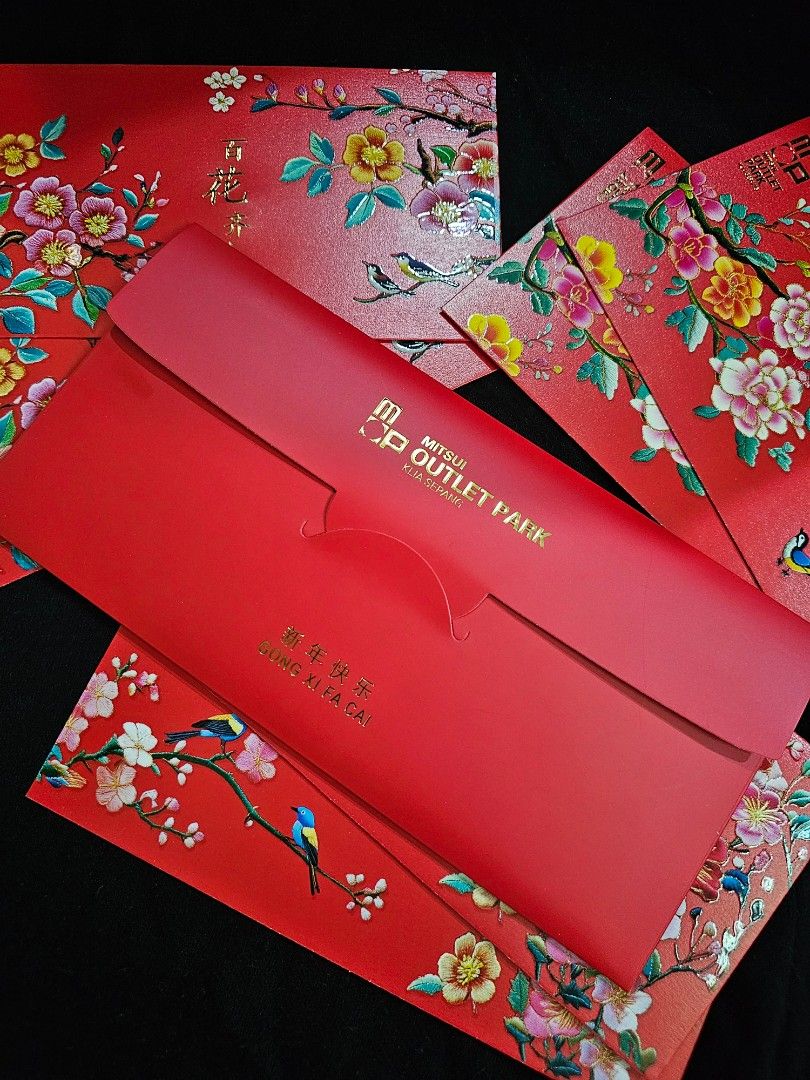 Mitsui Outlet park klia sepang red packet/angpow/ang pow/hong bao ...
