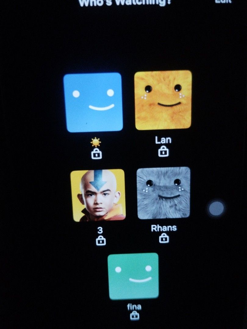 Netflix sangat murah 4k, Announcements on Carousell