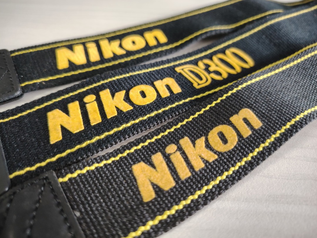 Original Nikon Camera Straps, Everything Else, Others on Carousell