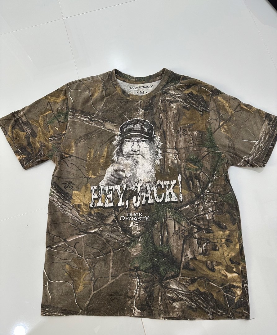 realtree cutting boxy, Men's Fashion, Tops & Sets, Tshirts & Polo ...