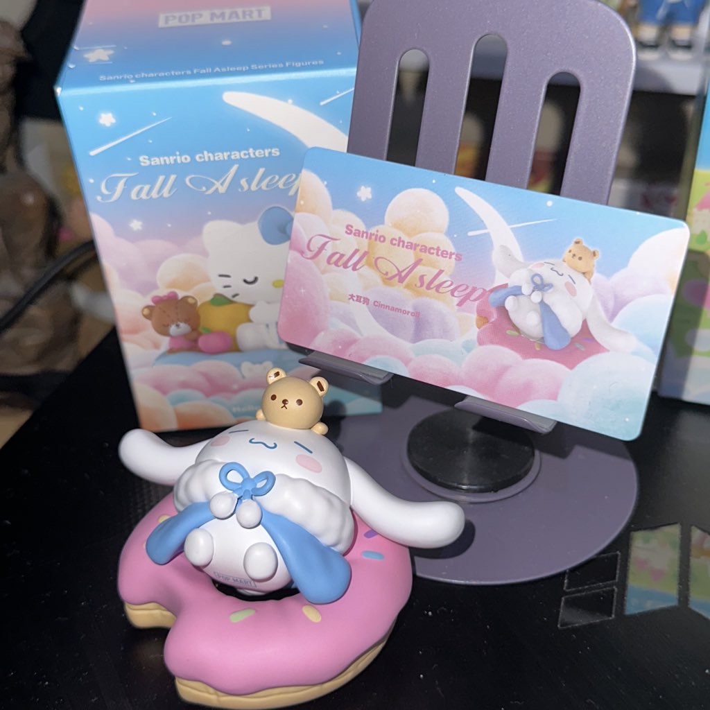 sanrio characters fall asleep - cinnamoroll, Hobbies & Toys, Toys ...