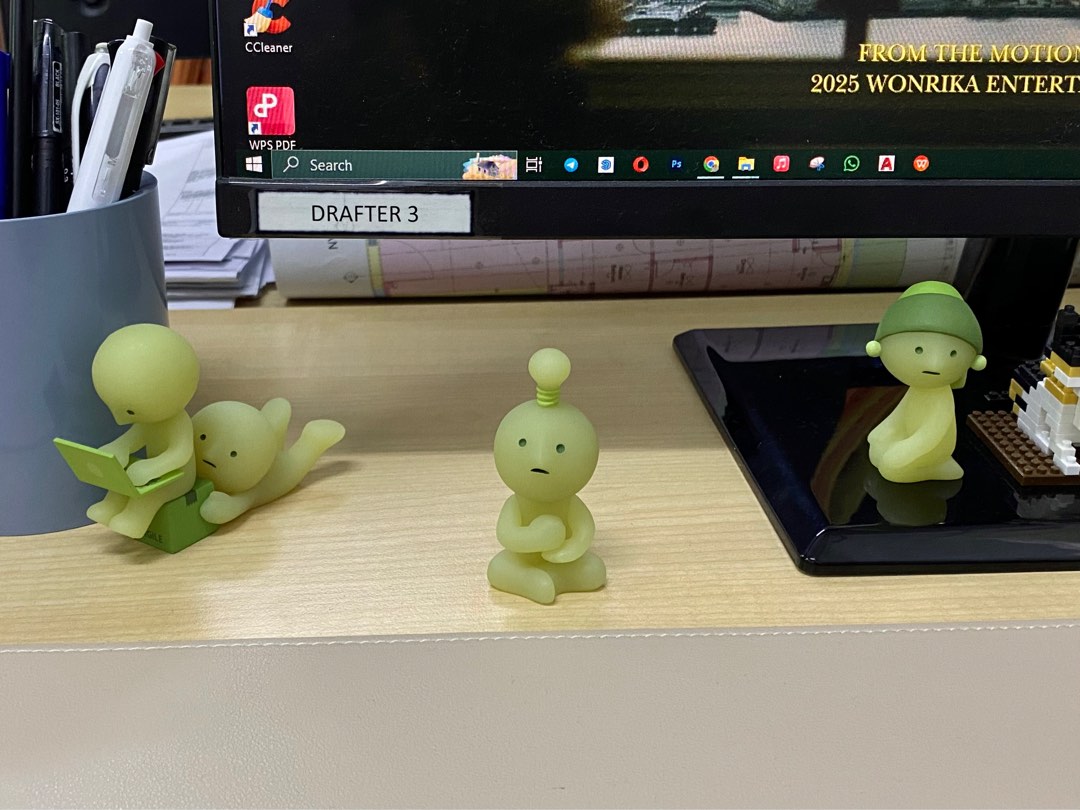 WTS: Smiski Good Idea (@Work Series), Hobbies & Toys, Collectibles ...