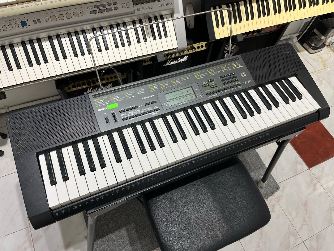 Casio CTK-2200 Piano Keyboard Organ 61 Semi Weighted Keys, Hobbies ...