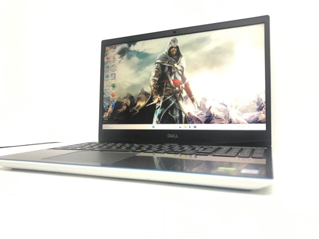 Dell laptop i7 High end Gaming laptop Like new With SsD GTX graphic ...