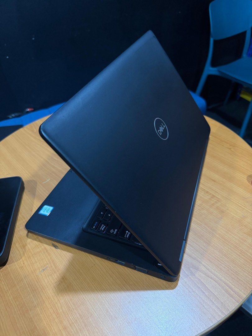 Dell Latitude 5490 , i7 8th Gen , 8GB Ram, 256GB SSD,14" FHD,fully ...