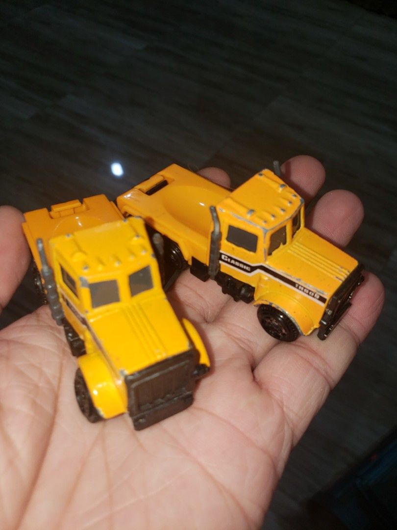 DIECAST DIE CAST JUALAN MAINAN MOBIL MOBILAN TRUK TRUCK KUNING DIESEL ...