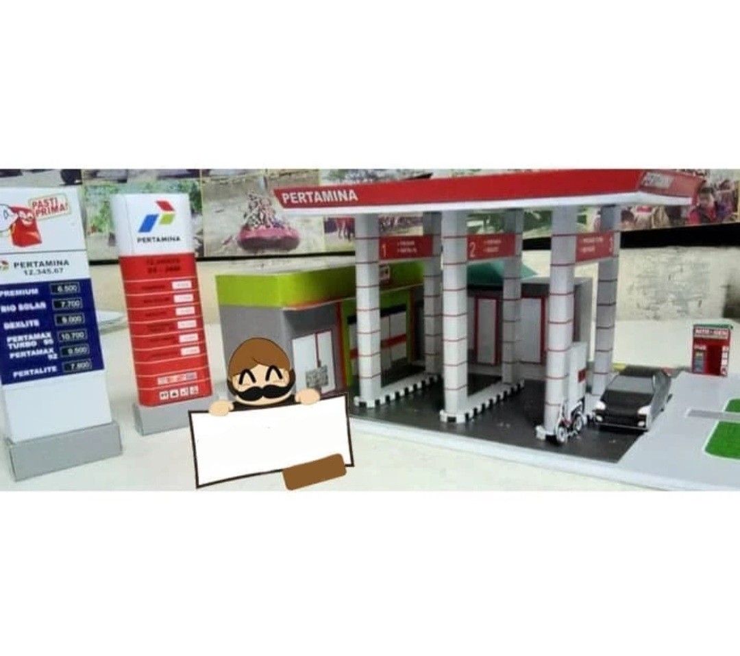 Diy Miniatur Papercraft SPBU Pertamina, Desain & Kerajinan Tangan, Alat ...