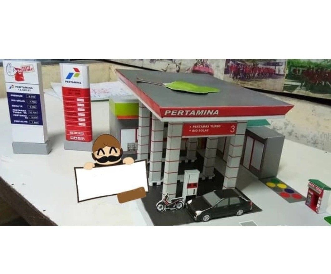 Diy Miniatur Papercraft SPBU Pertamina, Desain & Kerajinan Tangan, Alat ...