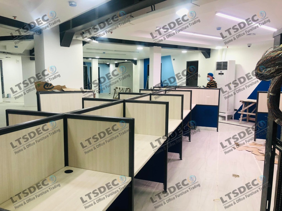 FISH BONE WOKRSTATION PARTITION | OFFICE PARTITION, Furniture & Home ...
