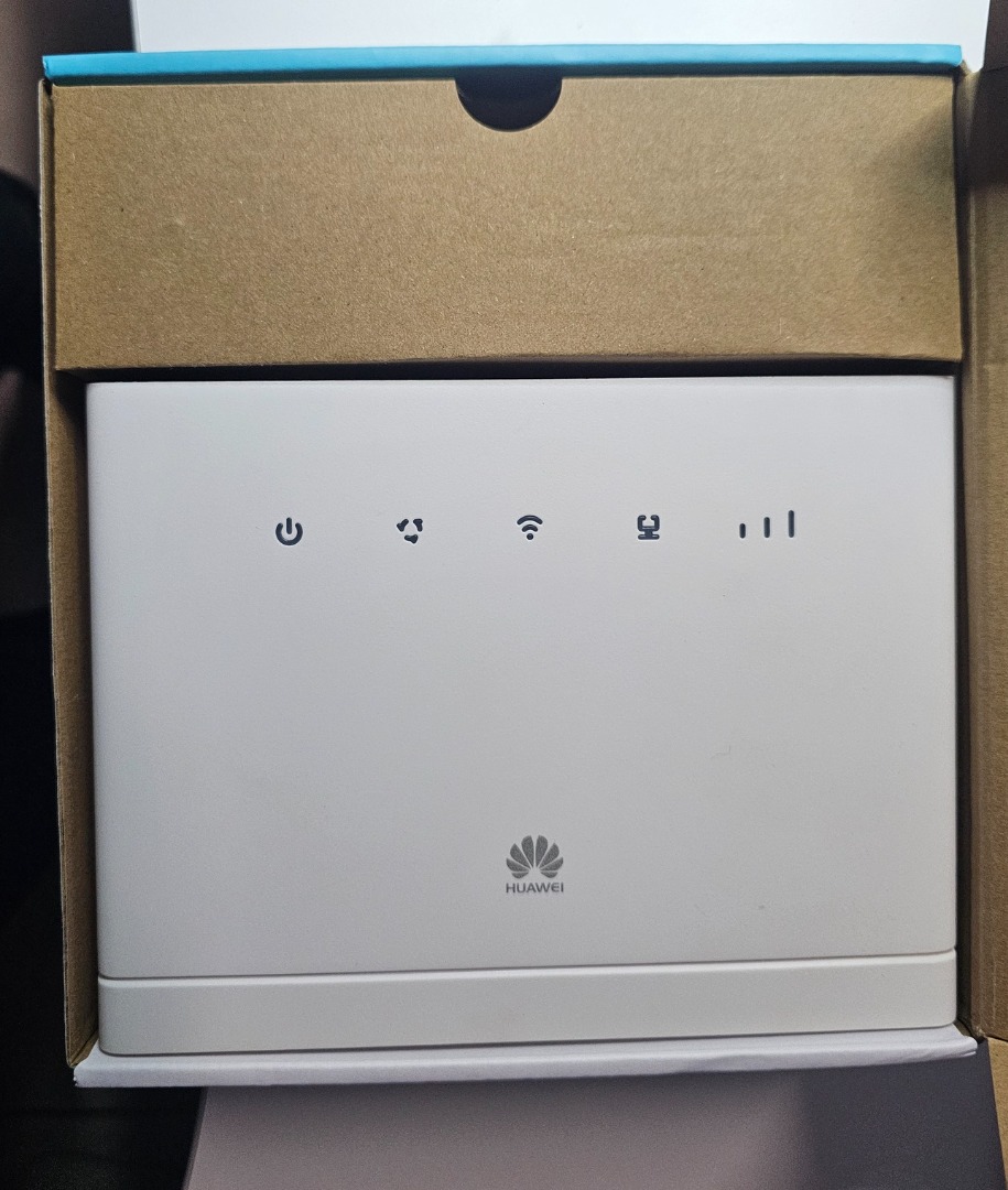Huawei B315s-22 4G LTE Wifi CPE Router, with Voice Rj11 and 4-port ...