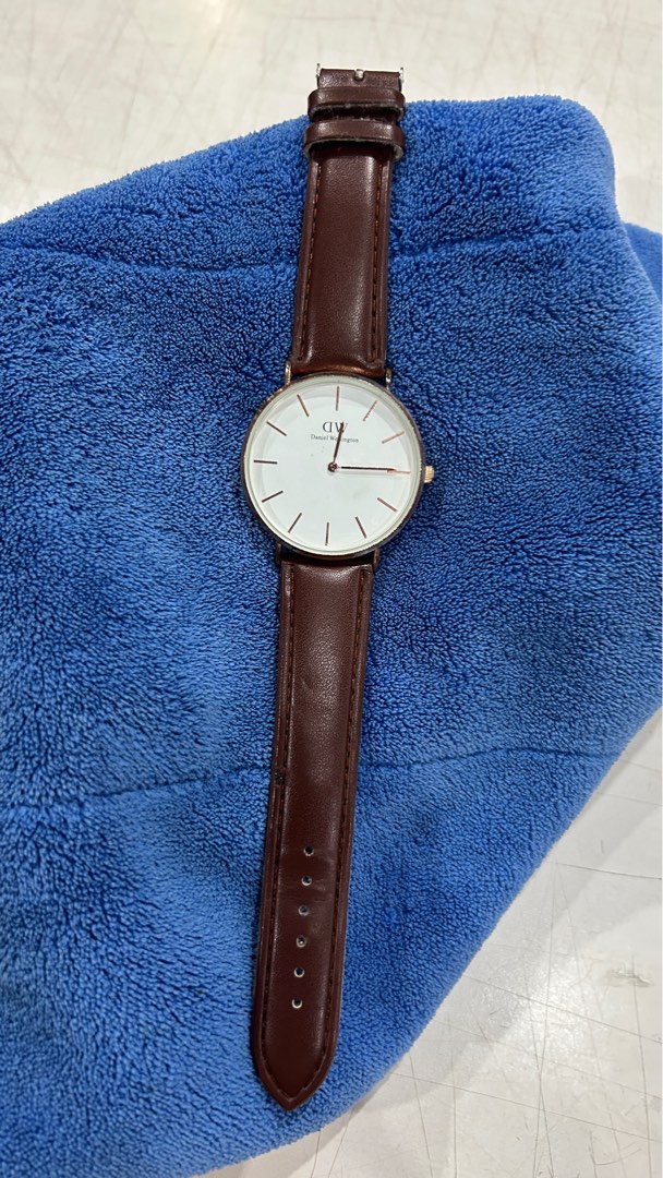 Jam DW, Luxury, Watches on Carousell