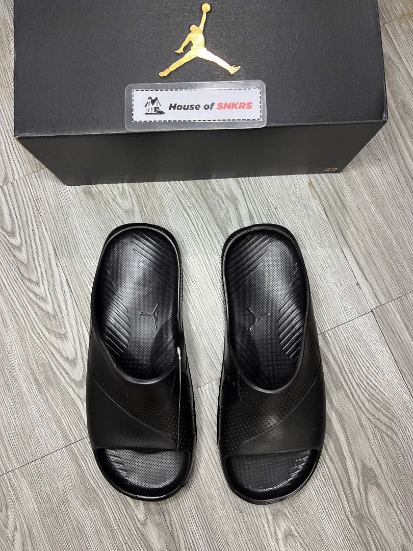 Jordan Post Slides 'Triple Black', Men's Fashion, Footwear, Slippers ...