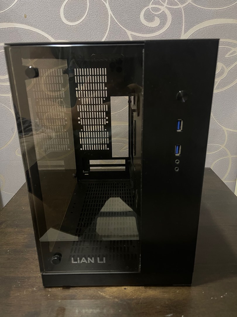 Lian Li PC-Q37 WX ITX , Computers & Tech, Parts & Accessories, Computer ...