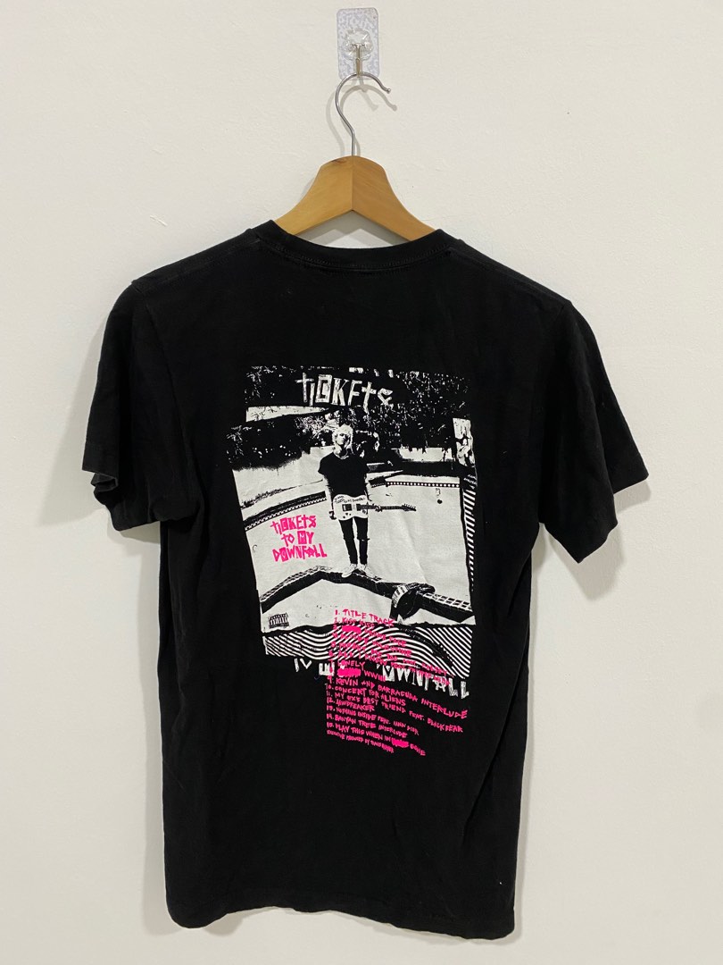 Machine Gun Kelly MGK - Singer/Rapper, Men's Fashion, Tops & Sets ...