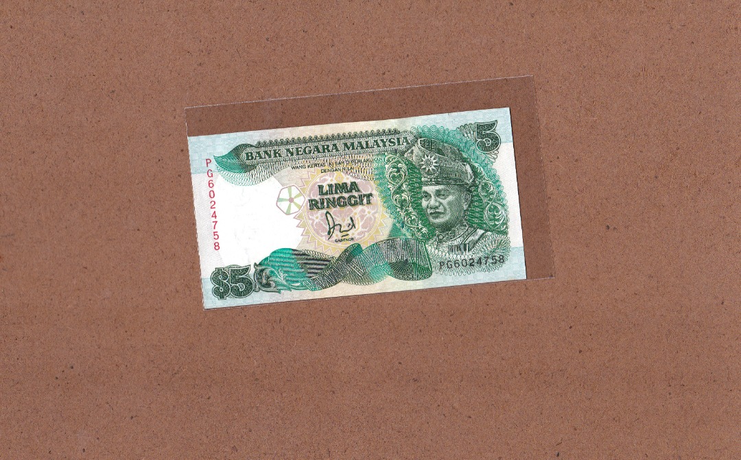 Mazuma *M5013 Malaysia Jaffar 6th $5 PQ6024758 AU Light Fold, Hobbies ...