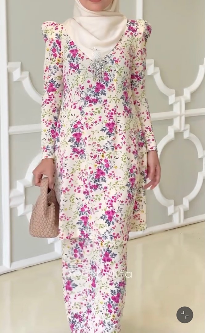 NEW Icahfa Aster Kurung, Women's Fashion, Muslimah Fashion, Baju Kurung ...