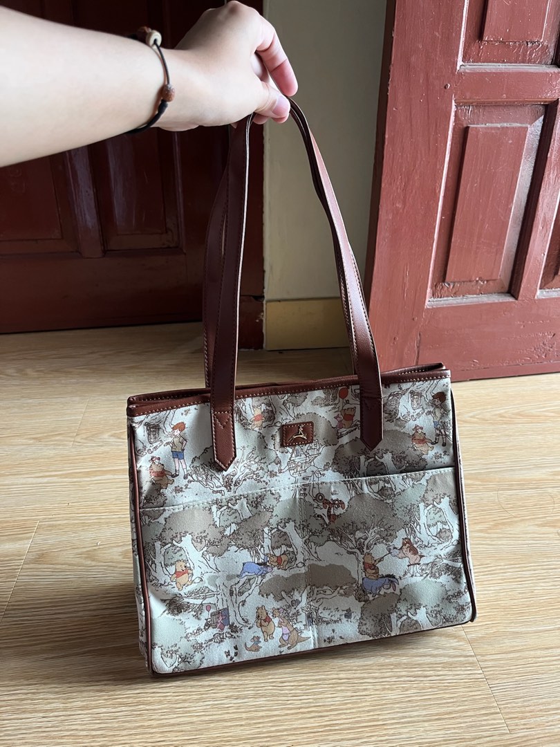 Povilo Tote Bag Winnie The Pooh Limited Edition, Fesyen Wanita, Tas ...