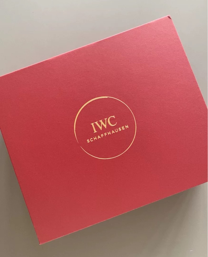[pre-order] IWC 2025 Year of Snake Premium Gift Set, Hobbies & Toys ...