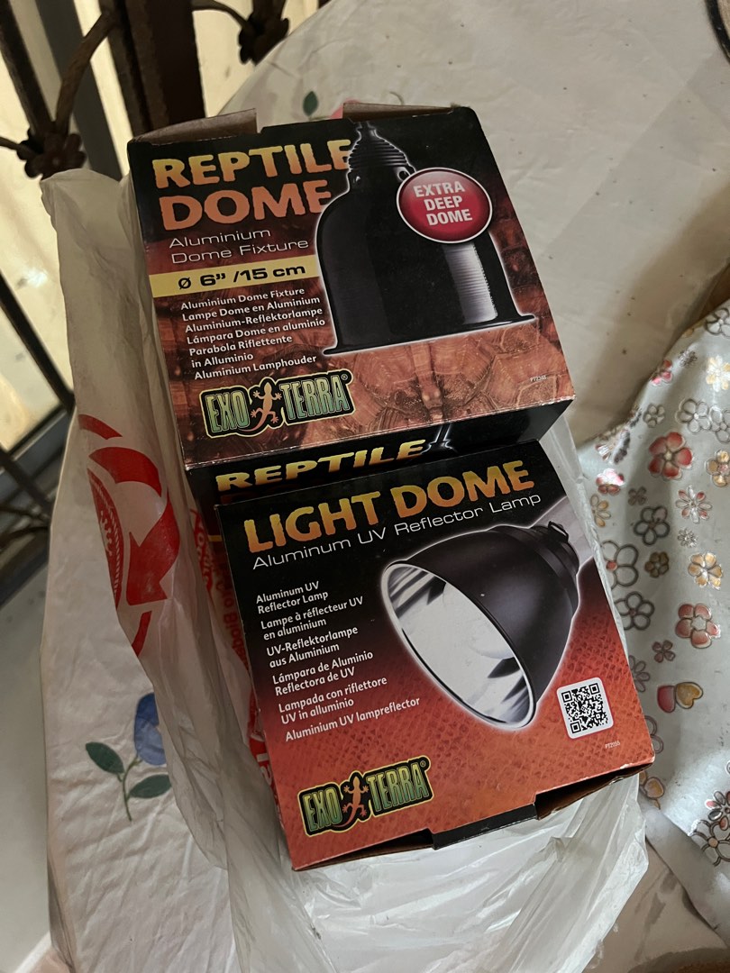 Reptile Dome and UV Light Exoterra, Pet Supplies, Homes & Other Pet ...