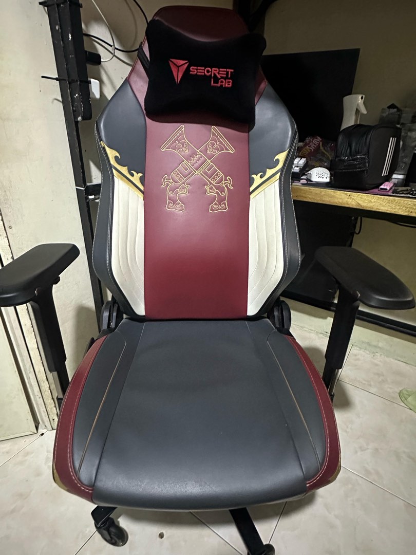 Secret lab miss fortune titan evo XL, Furniture & Home Living ...