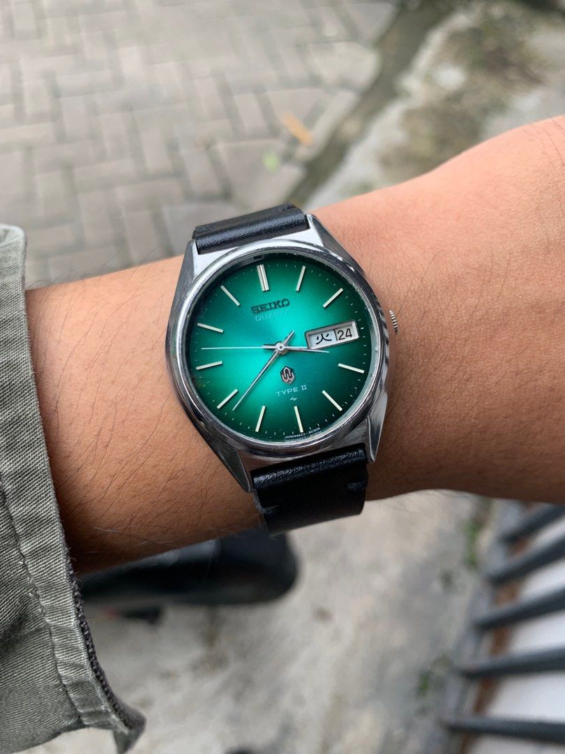 jam tangan Seiko quartz Type II langka jdm green sunburst siluet dial ...