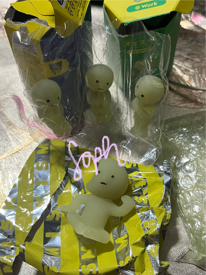 Smiski Bed Secret Working Group Think Series, Hobbies & Toys, Toys ...